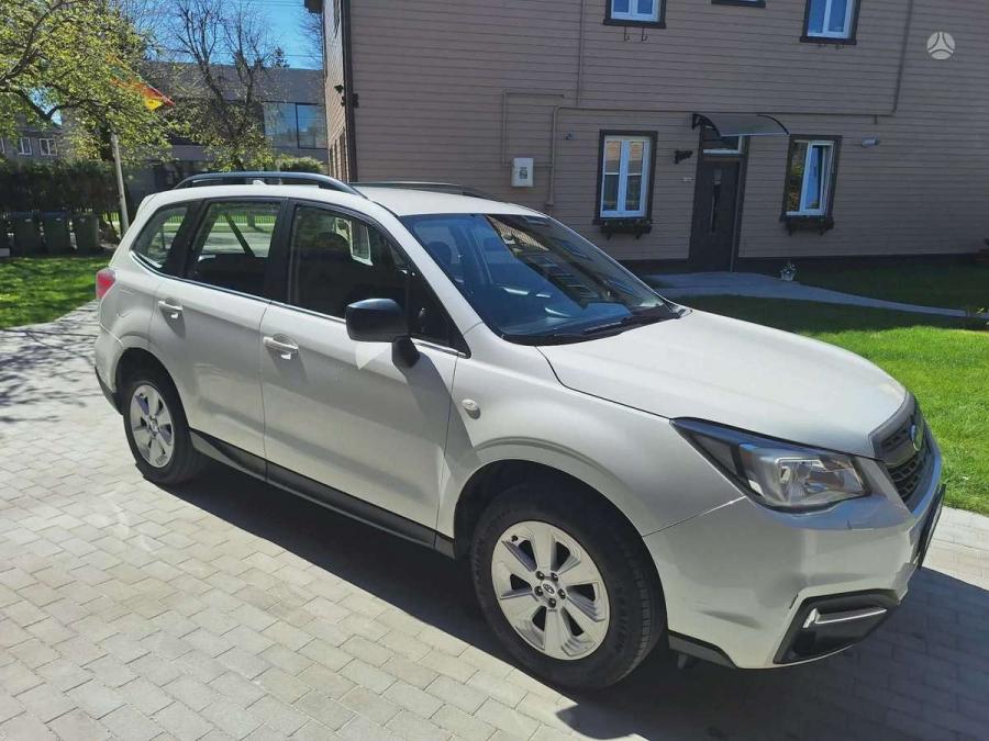 Balts Subaru Forester 2016 Kauņa, ar dzinēja tilpumu 2.00 L un nobraukumu 185 tūkst. km par 9500 €, foto 1 vietnē AUTOMOTO.COM.LV