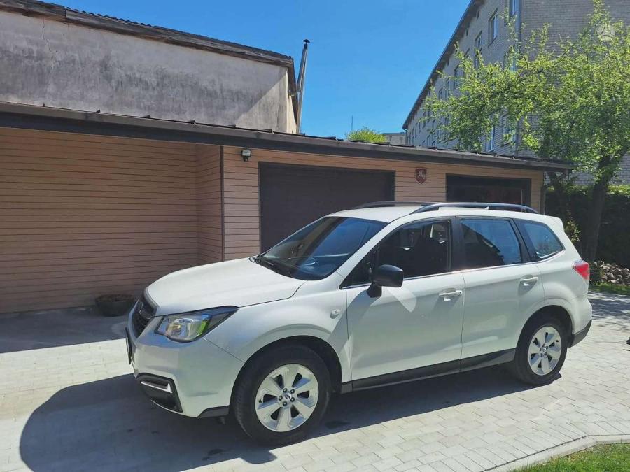 Balts Subaru Forester 2016 Kauņa, ar dzinēja tilpumu 2.00 L un nobraukumu 185 tūkst. km par 9500 €, foto 4 vietnē AUTOMOTO.COM.LV