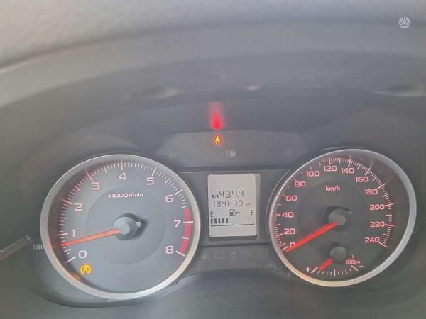 White Subaru Forester 2016 in Kaunas, with an engine capacity of 2.00 L and mileage of 185 thousand km for 9500 €, photo 4 on AUTOMOTO.COM.LV