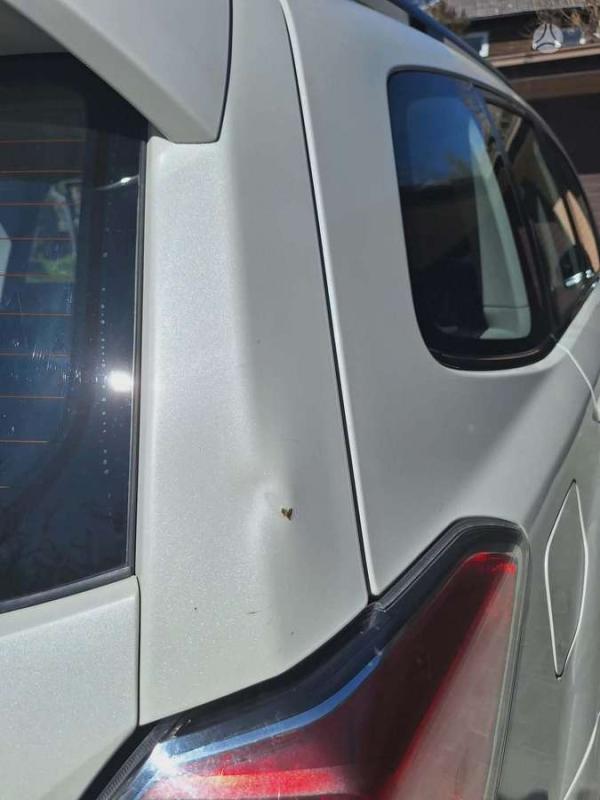 White Subaru Forester 2016 in Kaunas, with an engine capacity of 2.00 L and mileage of 185 thousand km for 9500 €, photo 8 on AUTOMOTO.COM.LV