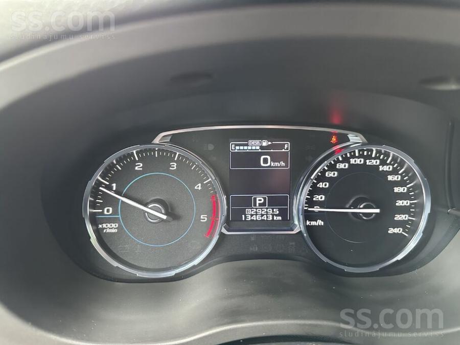 Balts Subaru Forester 2016 Rīga, ar dzinēja tilpumu 2.00 L un nobraukumu 135 tūkst. km par 10200 €, foto 24 vietnē AUTOMOTO.COM.LV
