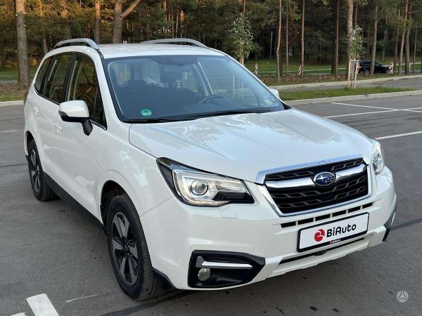 White Subaru Forester 2016 in Utena, with an engine capacity of 2.00 L and mileage of 265 thousand km for 9300 €, photo 6 on AUTOMOTO.COM.LV