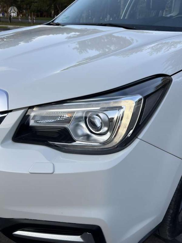 White Subaru Forester 2016 in Utena, with an engine capacity of 2.00 L and mileage of 265 thousand km for 9300 €, photo 11 on AUTOMOTO.COM.LV