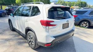 White Subaru Forester 2019 in Ukmerge, with an engine capacity of 2.50 L and mileage of 94 thousand km for 11499 €, photo 4 on AUTOMOTO.COM.LV