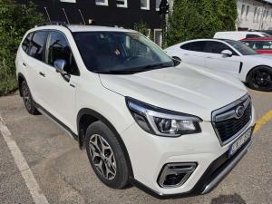 White Subaru Forester 2019 in Vilnius, with an engine capacity of 2.00 L and mileage of 183 thousand km for 16940 €, photo 4 on AUTOMOTO.COM.LV