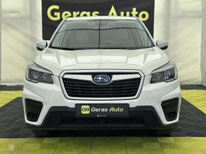 White Subaru Forester 2020 in Vilnius, with an engine capacity of 2.50 L and mileage of 76 thousand km for 14999 €, photo 3 on AUTOMOTO.COM.LV