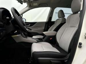 White Subaru Forester 2020 in Vilnius, with an engine capacity of 2.50 L and mileage of 76 thousand km for 14999 €, photo 10 on AUTOMOTO.COM.LV