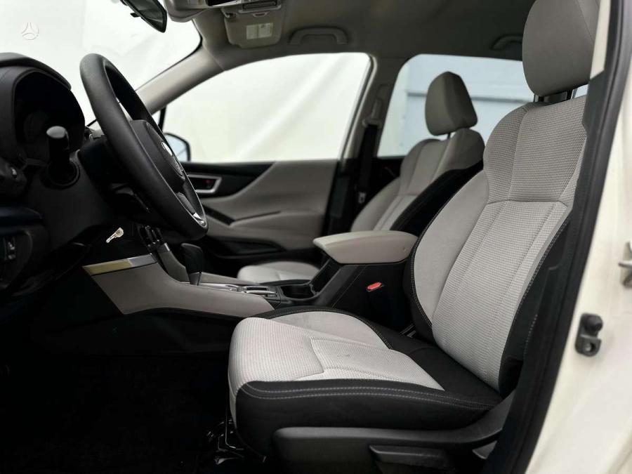 Balts Subaru Forester 2020 Viļņa, ar dzinēja tilpumu 2.50 L un nobraukumu 76 tūkst. km par 14999 €, foto 10 vietnē AUTOMOTO.COM.LV