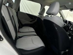 Balts Subaru Forester 2020 Viļņa, ar dzinēja tilpumu 2.50 L un nobraukumu 76 tūkst. km par 14999 €, foto 12 vietnē AUTOMOTO.COM.LV