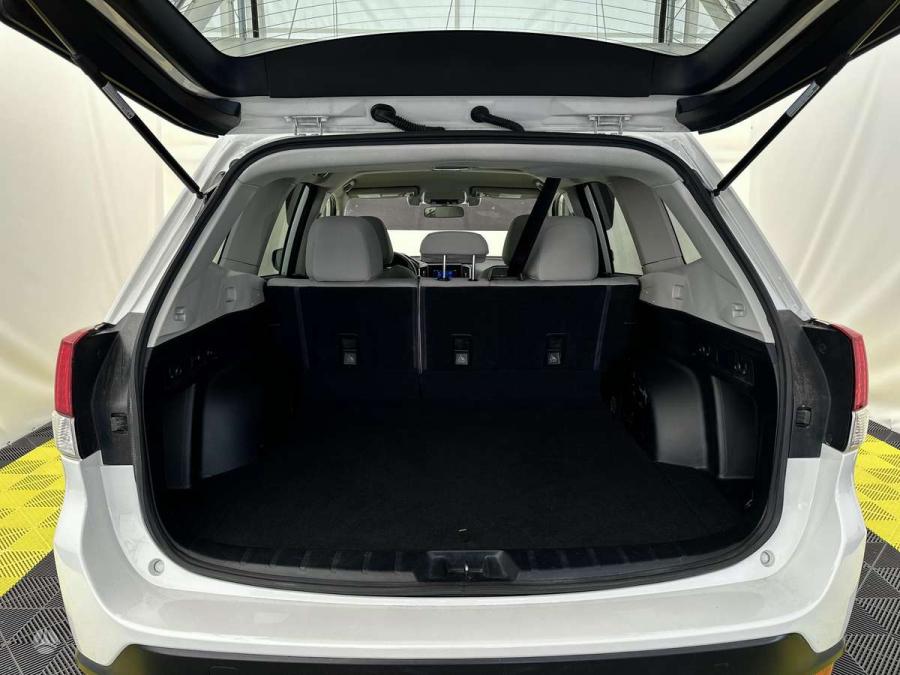 Balts Subaru Forester 2020 Viļņa, ar dzinēja tilpumu 2.50 L un nobraukumu 76 tūkst. km par 14999 €, foto 13 vietnē AUTOMOTO.COM.LV