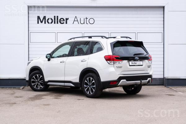 Balts Subaru Forester 2021 Rīga, ar dzinēja tilpumu 2.00 L un nobraukumu 50 tūkst. km par 24750 €, foto 3 vietnē AUTOMOTO.COM.LV