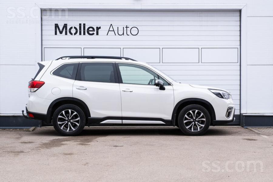 Balts Subaru Forester 2021 Rīga, ar dzinēja tilpumu 2.00 L un nobraukumu 50 tūkst. km par 24750 €, foto 5 vietnē AUTOMOTO.COM.LV