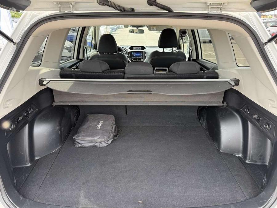Balts Subaru Forester 2022 Viļņa, ar dzinēja tilpumu 2.00 L un nobraukumu 178 tūkst. km par 18999 €, foto 19 vietnē AUTOMOTO.COM.LV
