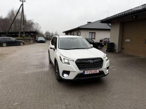 White Subaru Forester 2023 in Radviliskis, with an engine capacity of 2.50 L and mileage of 16 thousand km for 20400 €, photo 12 on AUTOMOTO.COM.LV