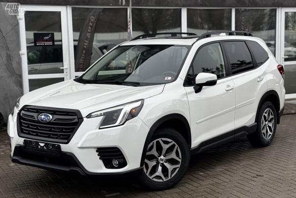 White Subaru Forester 2023 in Radviliskis, with an engine capacity of 2.50 L and mileage of 16 thousand km for 20250 €, photo 1 on AUTOMOTO.COM.LV