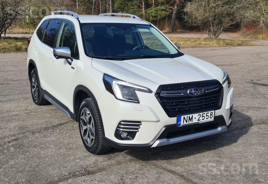 Balts Subaru Forester 2023 Tukums, ar dzinēja tilpumu 2.00 L un nobraukumu 34 tūkst. km par 30900 €, foto 5 vietnē AUTOMOTO.COM.LV