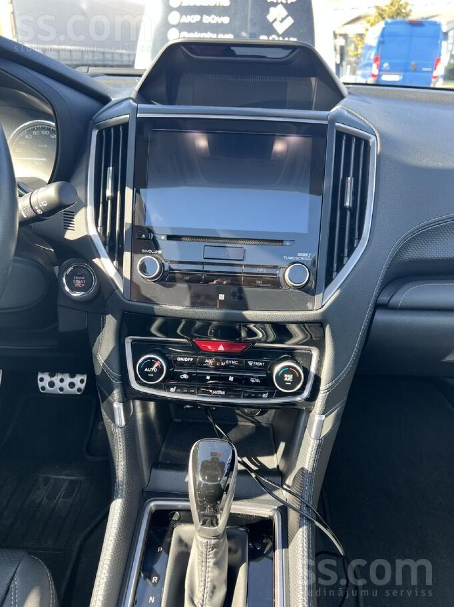 Balts Subaru Forester 2023 Jelgava, ar dzinēja tilpumu 2.00 L un nobraukumu 99 tūkst. km par 22500 €, foto 18 vietnē AUTOMOTO.COM.LV