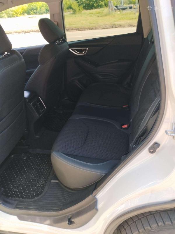 White Subaru Forester 2024 in Kaunas, with an engine capacity of 2.00 L and mileage of 101 thousand km for 24900 €, photo 6 on AUTOMOTO.COM.LV