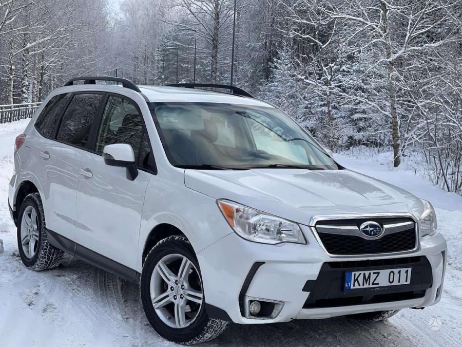 White Subaru Forester 2014 in Radviliskis, with an engine capacity of 2.50 L and mileage of 278 thousand km for 7800 €, photo 6 on AUTOMOTO.COM.LV