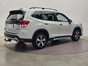 Balts Subaru Forester 2019 Panevēža, ar dzinēja tilpumu 2.00 L un nobraukumu 118 tūkst. km par 19990 €, foto 9 vietnē AUTOMOTO.COM.LV