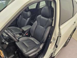 Balts Subaru Forester 2019 Panevēža, ar dzinēja tilpumu 2.00 L un nobraukumu 118 tūkst. km par 19990 €, foto 10 vietnē AUTOMOTO.COM.LV