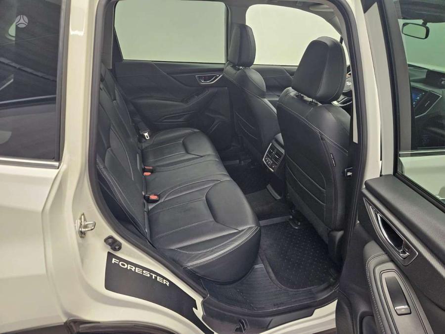 Balts Subaru Forester 2019 Panevēža, ar dzinēja tilpumu 2.00 L un nobraukumu 118 tūkst. km par 19990 €, foto 21 vietnē AUTOMOTO.COM.LV