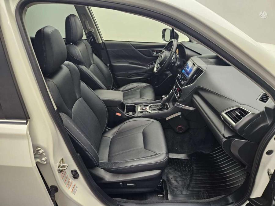 Balts Subaru Forester 2019 Panevēža, ar dzinēja tilpumu 2.00 L un nobraukumu 118 tūkst. km par 19990 €, foto 22 vietnē AUTOMOTO.COM.LV
