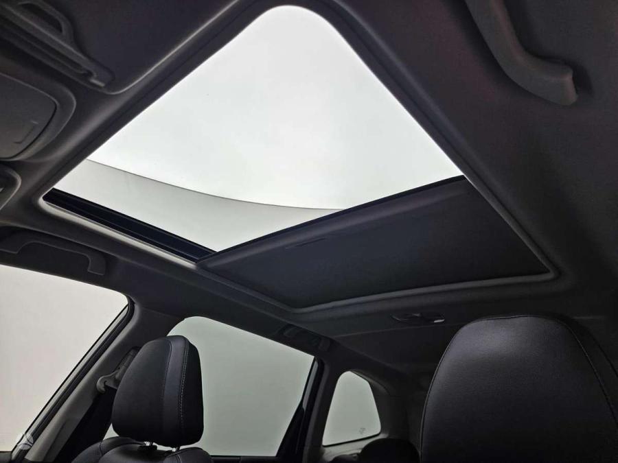 Balts Subaru Forester 2019 Panevēža, ar dzinēja tilpumu 2.00 L un nobraukumu 118 tūkst. km par 19990 €, foto 24 vietnē AUTOMOTO.COM.LV