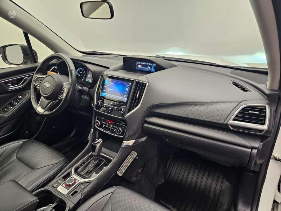 Balts Subaru Forester 2019 Panevēža, ar dzinēja tilpumu 2.00 L un nobraukumu 118 tūkst. km par 19990 €, foto 25 vietnē AUTOMOTO.COM.LV