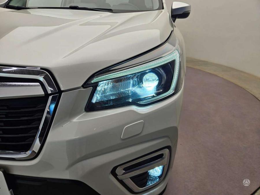 Balts Subaru Forester 2019 Panevēža, ar dzinēja tilpumu 2.00 L un nobraukumu 118 tūkst. km par 19990 €, foto 47 vietnē AUTOMOTO.COM.LV