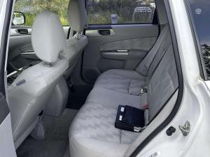 Balts Subaru Forester 2010 Viļņa, ar dzinēja tilpumu 2.50 L un nobraukumu 132 tūkst. km par 3250 €, foto 9 vietnē AUTOMOTO.COM.LV