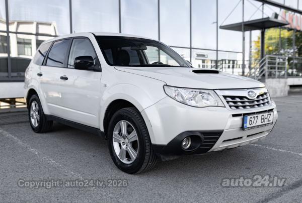 Субару Форестер 2011 в Таллин на AUTOMOTO.COM.LV Белый Субару Форестер 2011 в Таллин, объемом двигателя 2.00 л и пробегом 255 тыс. км за 2999 €, фото 1 на AUTOMOTO.COM.LV