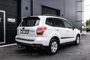 Balts Subaru Forester 2013 Tallina, ar dzinēja tilpumu 2.00 L un nobraukumu 329 tūkst. km par 6800 €, foto 4 vietnē AUTOMOTO.COM.LV