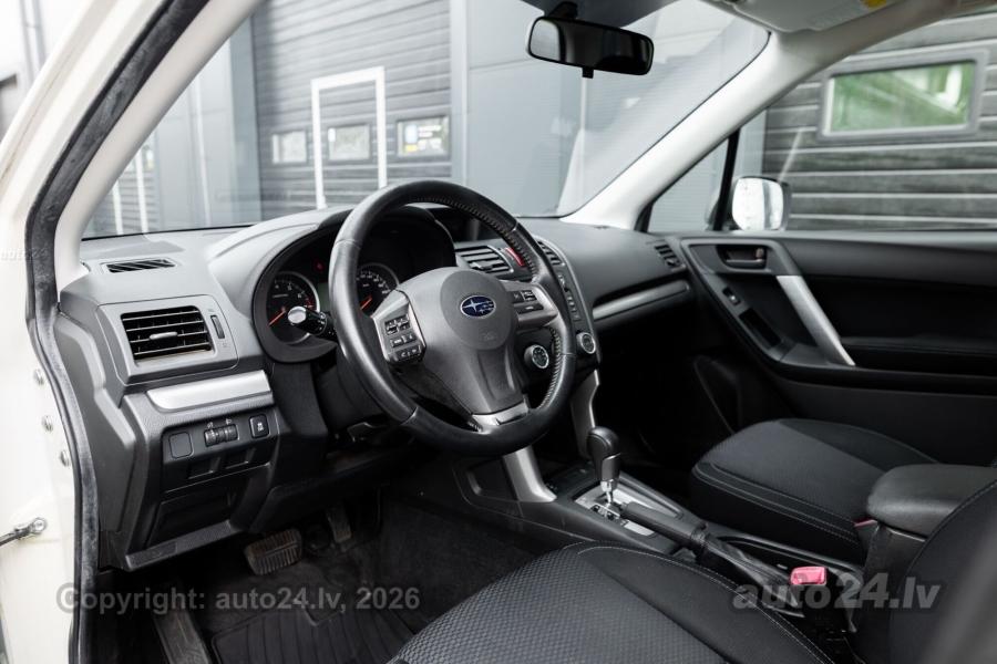 Balts Subaru Forester 2013 Tallina, ar dzinēja tilpumu 2.00 L un nobraukumu 329 tūkst. km par 6800 €, foto 10 vietnē AUTOMOTO.COM.LV