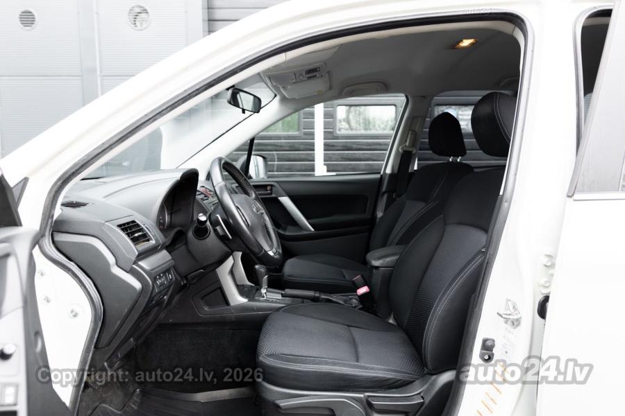 Balts Subaru Forester 2013 Tallina, ar dzinēja tilpumu 2.00 L un nobraukumu 329 tūkst. km par 6800 €, foto 11 vietnē AUTOMOTO.COM.LV