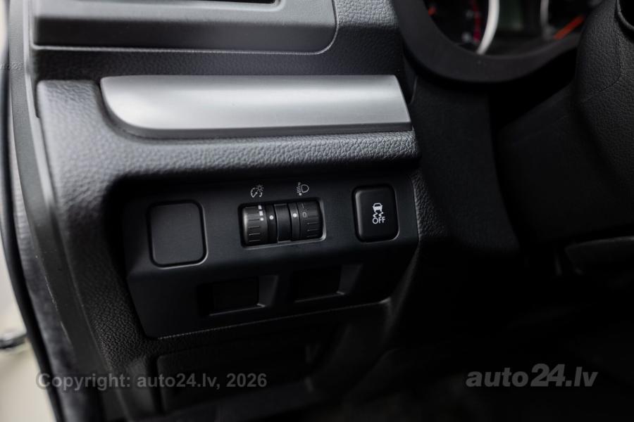 Balts Subaru Forester 2013 Tallina, ar dzinēja tilpumu 2.00 L un nobraukumu 329 tūkst. km par 6800 €, foto 22 vietnē AUTOMOTO.COM.LV