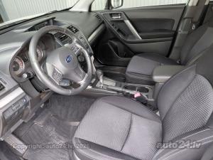 Balts Subaru Forester 2013 Tallina, ar dzinēja tilpumu 2.00 L un nobraukumu 187 tūkst. km par 9900 €, foto 7 vietnē AUTOMOTO.COM.LV