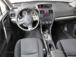 Balts Subaru Forester 2013 Tallina, ar dzinēja tilpumu 2.00 L un nobraukumu 187 tūkst. km par 9900 €, foto 8 vietnē AUTOMOTO.COM.LV