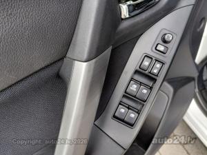 Balts Subaru Forester 2013 Tallina, ar dzinēja tilpumu 2.00 L un nobraukumu 187 tūkst. km par 9900 €, foto 14 vietnē AUTOMOTO.COM.LV