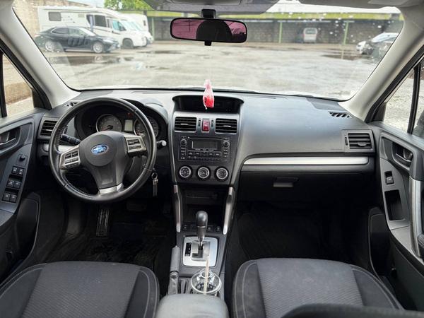 Balts Subaru Forester 2013 Narva, ar dzinēja tilpumu 2.00 L un nobraukumu 323 tūkst. km par 5990 €, foto 4 vietnē AUTOMOTO.COM.LV