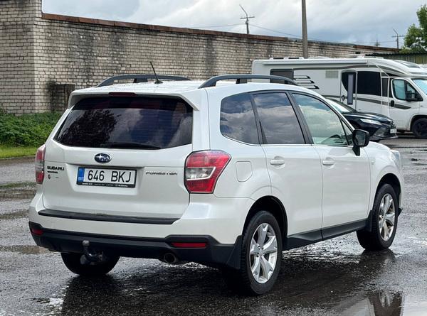 Balts Subaru Forester 2013 Narva, ar dzinēja tilpumu 2.00 L un nobraukumu 323 tūkst. km par 5990 €, foto 5 vietnē AUTOMOTO.COM.LV