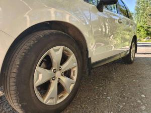 Balts Subaru Forester 2014 Viļņa, ar dzinēja tilpumu 2.50 L un nobraukumu 299 tūkst. km par 4950 €, foto 9 vietnē AUTOMOTO.COM.LV