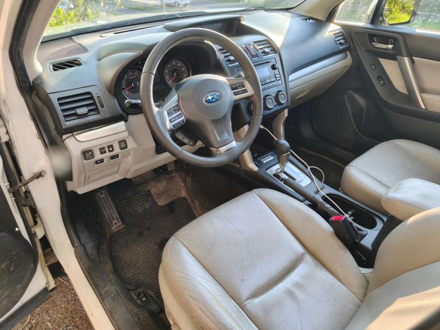 Balts Subaru Forester 2014 Viļņa, ar dzinēja tilpumu 2.50 L un nobraukumu 299 tūkst. km par 4950 €, foto 19 vietnē AUTOMOTO.COM.LV
