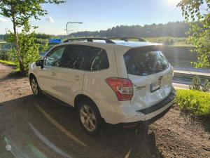 Balts Subaru Forester 2014 Viļņa, ar dzinēja tilpumu 2.50 L un nobraukumu 299 tūkst. km par 4950 €, foto 25 vietnē AUTOMOTO.COM.LV