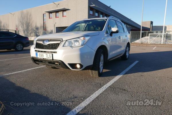 White Subaru Forester 2015 in Tallinn, with an engine capacity of 2.00 L and mileage of 293 thousand km for 5589 €, photo 3 on AUTOMOTO.COM.LV