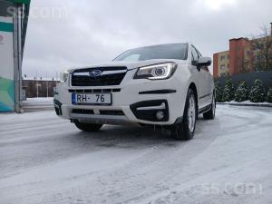 White Subaru Forester 2016 in Ludza, with an engine capacity of 2.00 L and mileage of 280 thousand km for 9700 €, photo 10 on AUTOMOTO.COM.LV
