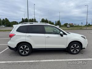 White Subaru Forester 2016 in Kuressaare, with an engine capacity of 2.00 L and mileage of 307 thousand km for 10500 €, photo 7 on AUTOMOTO.COM.LV
