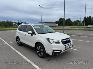 White Subaru Forester 2016 in Kuressaare, with an engine capacity of 2.00 L and mileage of 307 thousand km for 10500 €, photo 8 on AUTOMOTO.COM.LV