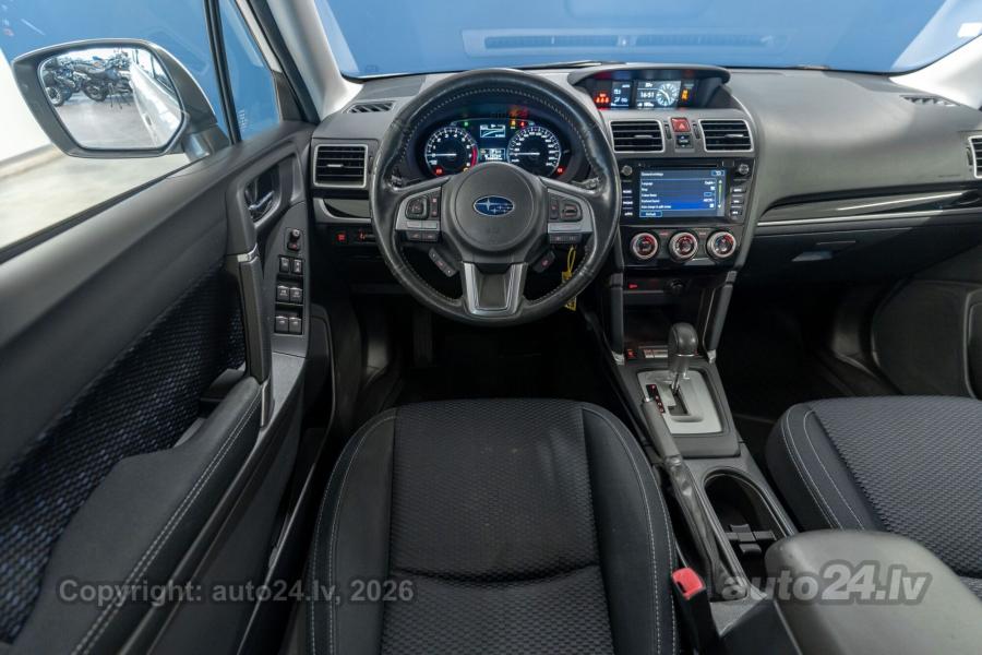 Balts Subaru Forester 2016 Tallina, ar dzinēja tilpumu 2.00 L un nobraukumu 160 tūkst. km par 13500 €, foto 10 vietnē AUTOMOTO.COM.LV