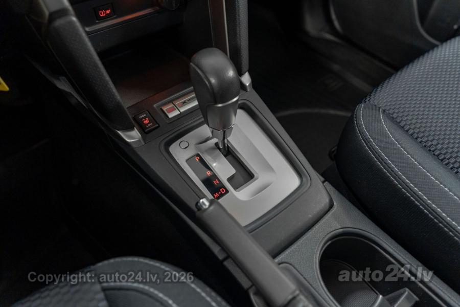 Balts Subaru Forester 2016 Tallina, ar dzinēja tilpumu 2.00 L un nobraukumu 160 tūkst. km par 13500 €, foto 18 vietnē AUTOMOTO.COM.LV